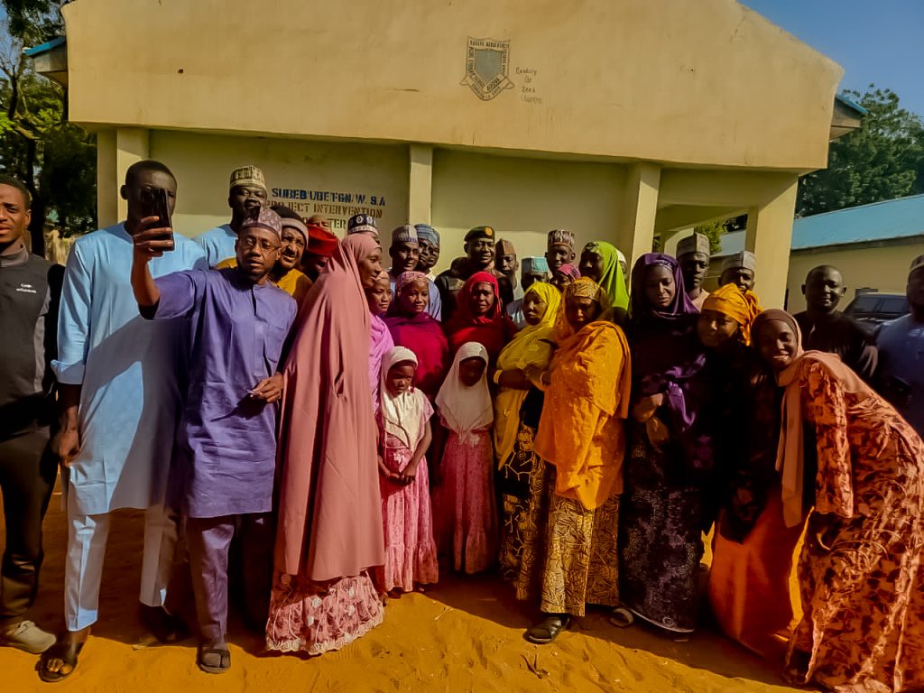 Chief of Defence Staff General Musa Revamps Hospital, and Meets ...